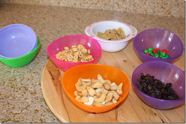 Sharing Ideas is Fun to Do!: Preschool Christmas Mini-Unit